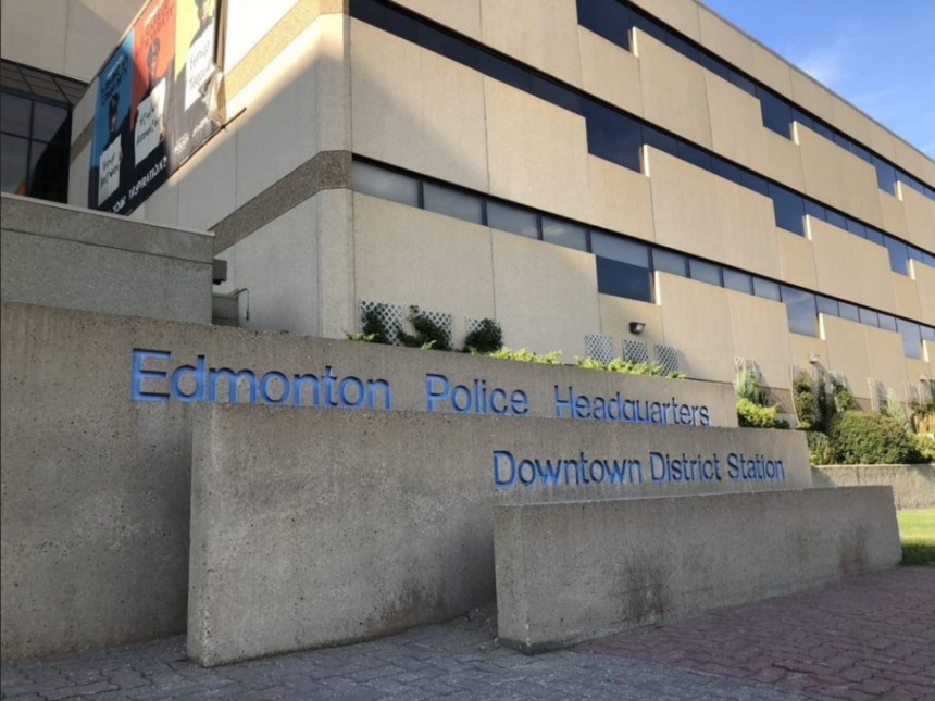 Missing Edmonton girl found safe in Oregon ; 41-year-old man in custody ...