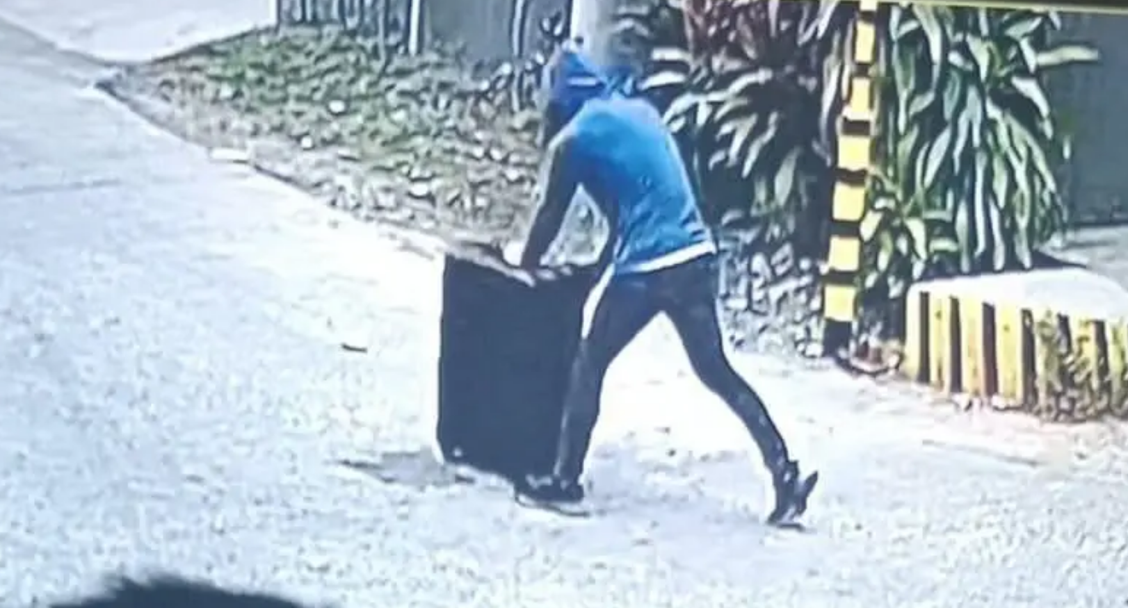 International: Chilling moment abducted girl, 8, is wheeled through the ...